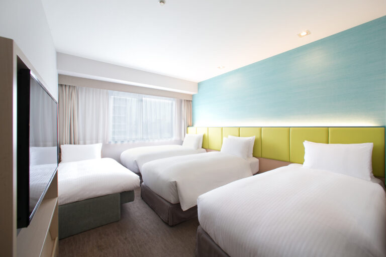 Room｜A memorable trip from Holiday Inn Osaka Namba